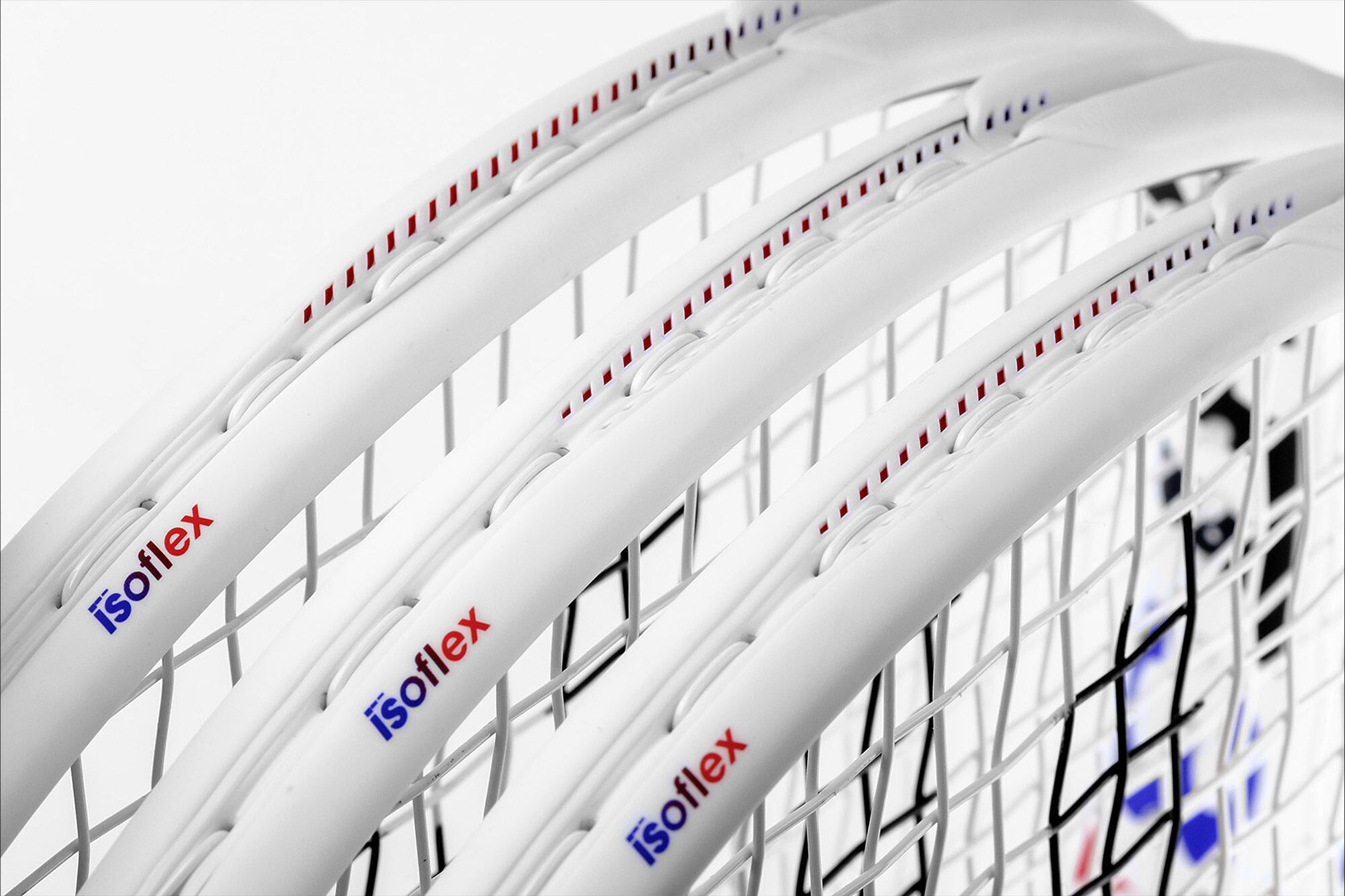 Discover the T-Fight range of tennis rackets